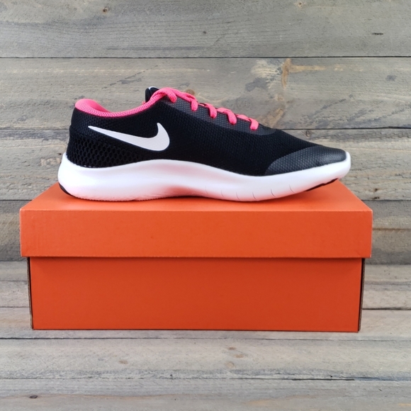 Nike | Shoes | Nike Flex Experience Rn 7 Youth Running Shoes | Poshmark
